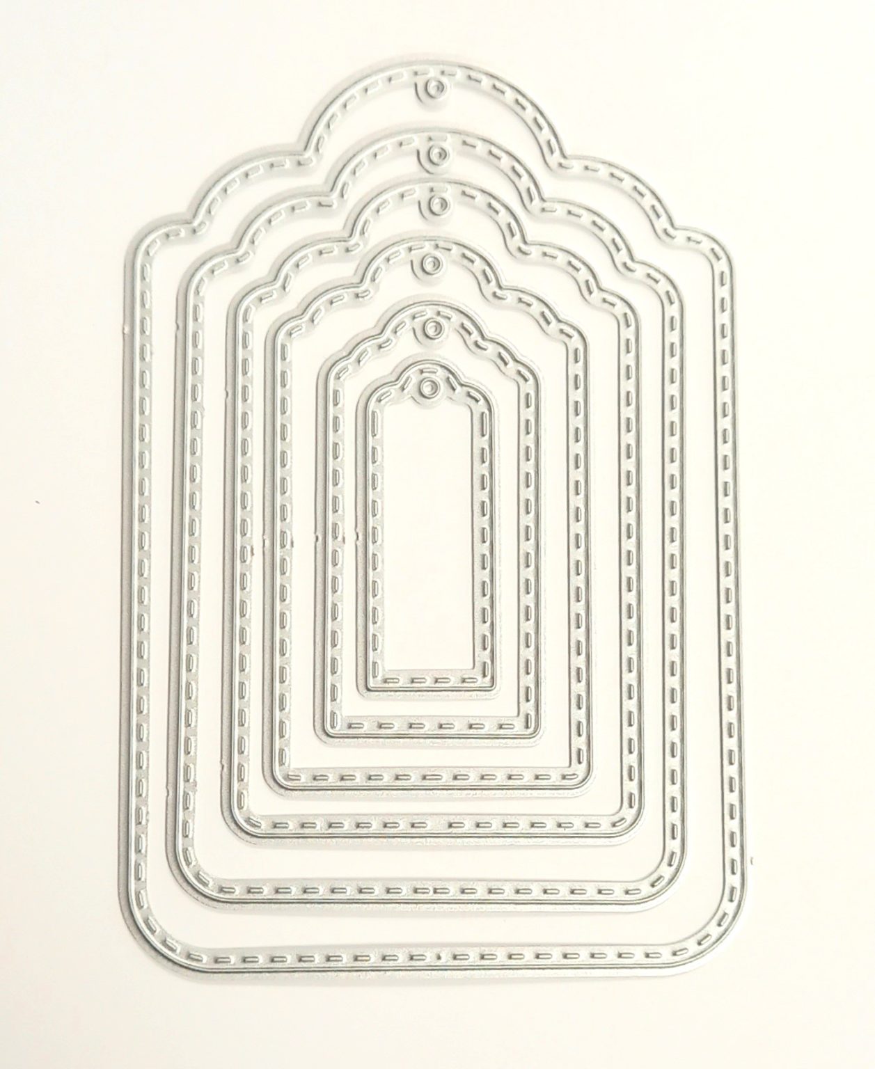 Stitched Nesting Scallop Tag Craft Die - Riverside Crafts